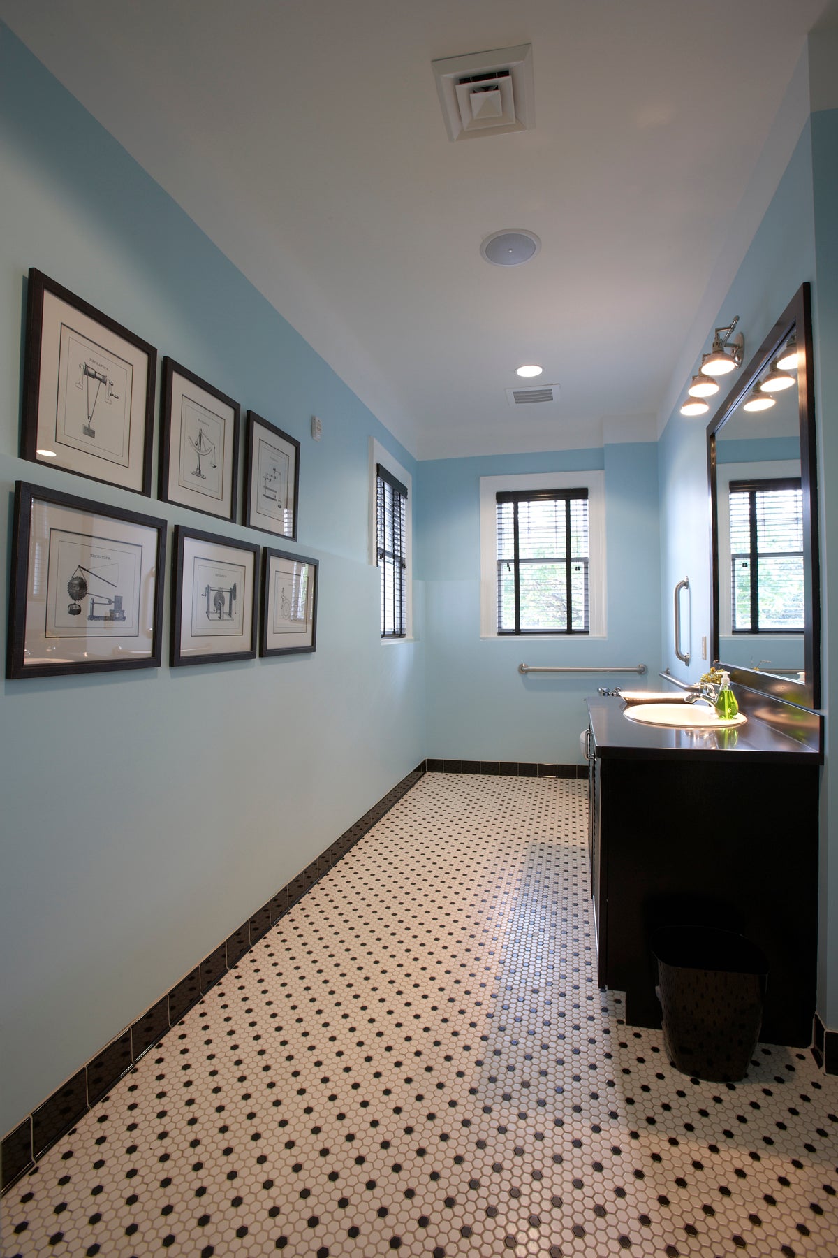Spring House Restaurant, Kitchen and Bar - Davie Construction