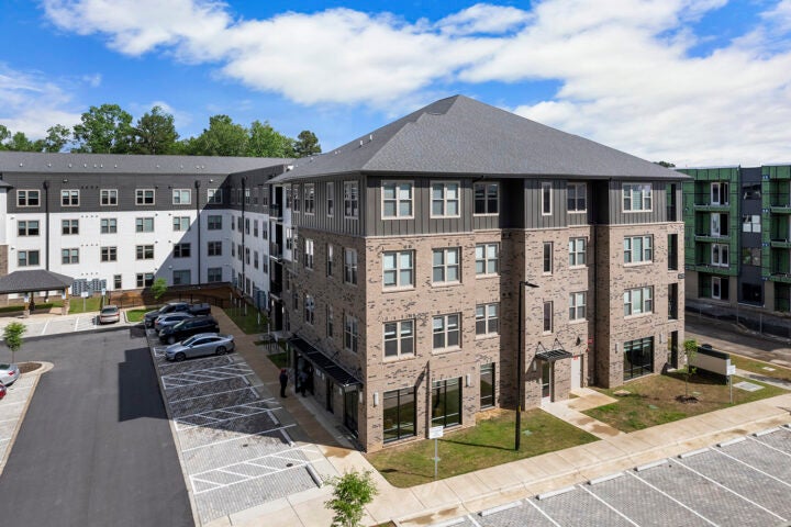 The Acadia Apartments - Davie Construction